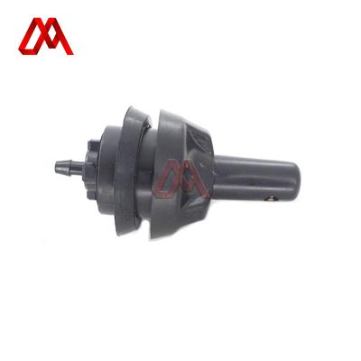 China 8-98029139-0 8980291390 Windshield Wiper Spray Nozzle for ISUZU 700P 4HK1 Truck for sale