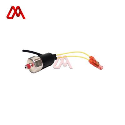 China 1-82410160-1 1824101601 Oil Pressure Warning Switch for ISUZU FSR113 6BD1 for sale