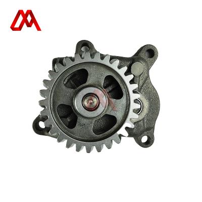 China 1-13100313-0 8-94395564-0 Oil Pump Assembly 1131003130 8943955640 for ISUZU FSR FRR 4HK1 for sale