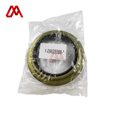 China Trucks Parts Suppliers 1096255681 1-09625568-1 Front Hub Oil Seal for ISUZU 6BD1 CXZ for sale