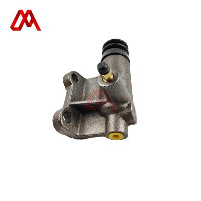 China Spare Parts For Trucks 1-47570050-0 1475700500 Clutch Slave Cylinder for ISUZU FSR32 6HE1 for sale