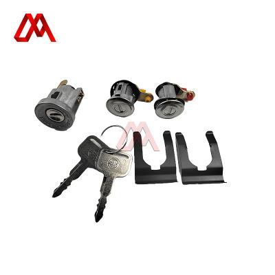 China 8-94332441-0 8943324410 Cylinder Key Set Lock FOR ISUZU NHR NKR 100P 4JB1 for sale