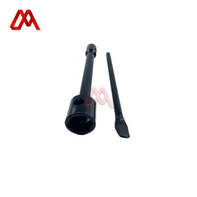 China 8-98316702-0 8-94386490-1 Wheel Wrench 8983167020 8943864901 Suitable for ISUZU NPR NKR for sale
