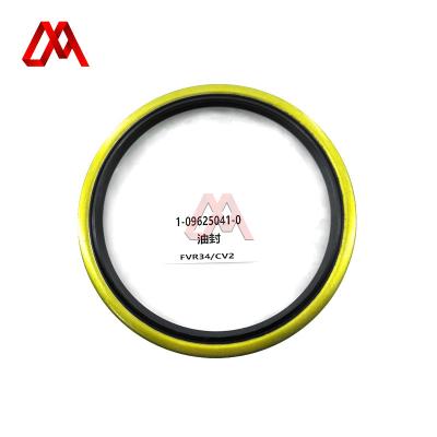 China IZUMI 1-09625041-0 1096250410 Front Hub Oil Seal for ISUZU CXZ81 VC46 10PE1 for sale