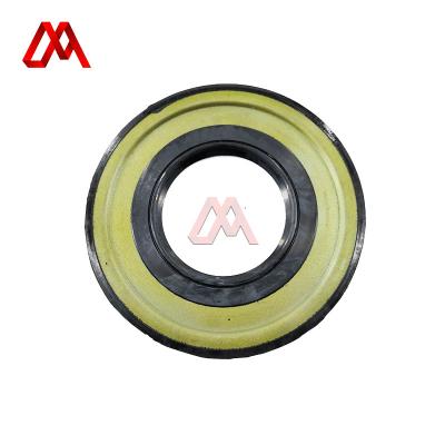 China IZUMI OEM 1-09625444-0 1096254440 Genuine Rear Hub Outer Oil Seal For ISUZU CVR CXZ CYZ for sale