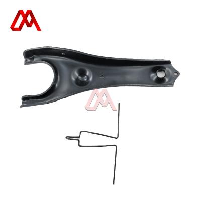 China IZUMI 8-97033701-0 Clutch Shift Fork 8970337010 for ISUZU NKR55 4JB1T for sale