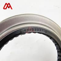 China IZUMI 8-97122937-0 8-97023977-1 8971229370 8970239771 Inner Rear Hub Oil Seal for ISUZU 700P NPR NNR 4HK1 for sale