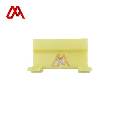 China 8-97852076-1 8978520761 Door Window Glass Clip for Isuzu 100P for sale