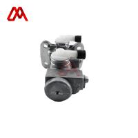 China IZUMI Clutch Master Cylinder MK384488 Truck Brake Parts For Mitsubishi Fuso Canter FE for sale