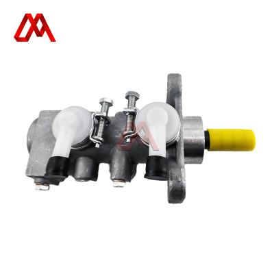 China IZUMI Clutch Master Cylinder MK384488 Truck Brake Parts For Mitsubishi Fuso Canter FE for sale