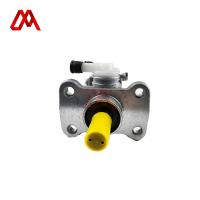 China IZUMI Clutch Master Cylinder MK384488 Truck Brake Parts For Mitsubishi Fuso Canter FE for sale