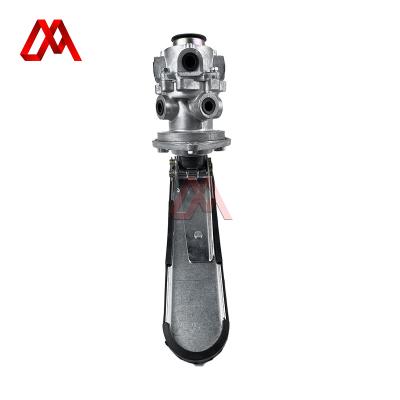 China MC838211 OEM Standard Brake Valve for Mitsubishi Truck Spare Parts for sale