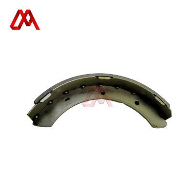 China IZUMI ME060206 Brake Shoes for Mitsubishi for sale