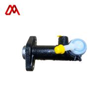 China High Quality MC113050 Clutch Master Cylinder MITSUBISHI Truck Replacement Parts for sale