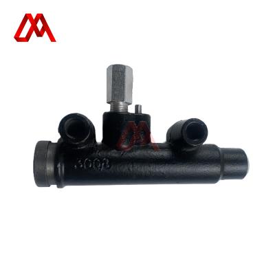China 1-47500239-0 Clutch Master Cylinder Assembly 1475002390 Suitable for ISUZU FVR 10PE1 for sale