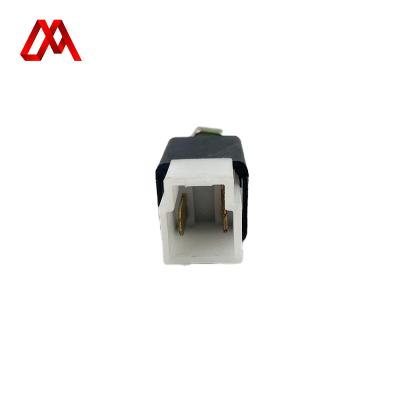 China OEM 8-98000028-0 8980000280 Brake Light Stop Lamp Switch for Isuzu 700P NPR Truck Spare Parts for sale