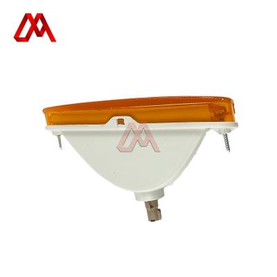 China 1-82210202-0 Front Flasher Lamp 1822102020 Suitable for ISUZU FVZ34 6HK1 for sale