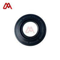China 8943363171 8-94336317-1 Rear Hub Outer Oil Seal 8943679600 8-94367960-0 For ISUZU ELF 4HK1 for sale