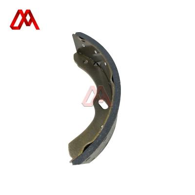 China 5-87831693-0 8-97188455-0 Rear Brake Shoe Kit 5878316930 8971884550 Suitable for ISUZU 700P 4HK1 for sale