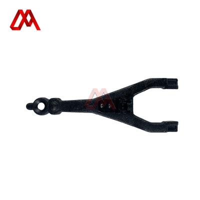 China 8-97255303-0 8972553030 Clutch Shift Fork Suitable For ISUZU NKR NPR NKR77 4JH1T for sale