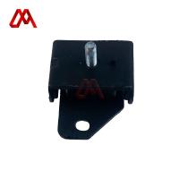 China Rubber Engine Mount 8941556530 Replacement For Isuzu NHR NKR Heavy‑Duty Truck Parts for sale