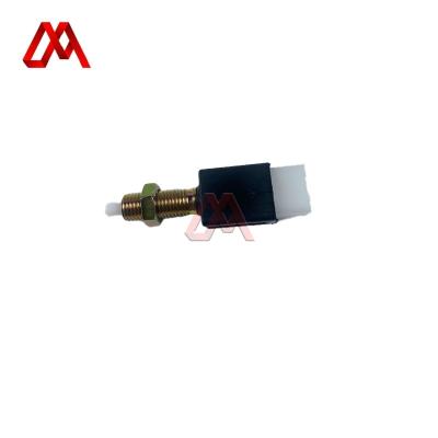 China 8-94362930-0 8943629300 Brake Stop Switch For Isuzu NHR94 TFR NKR Truck Parts for sale