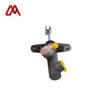 China 8-97167406-0 8-98025312-0 8-98117644-0 Clutch Master Cylinder Assembly 8971674060 8980253120 8981176440 for ISUZU NKR55 4JB1 for sale