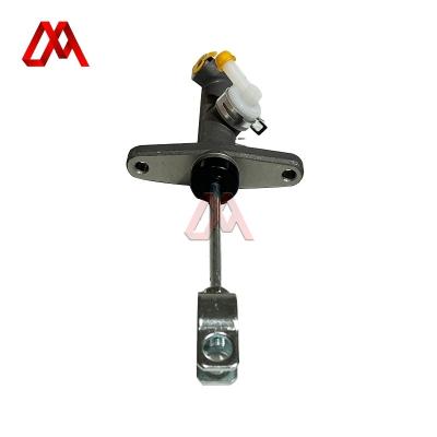 China 8-97167406-0 8-98025312-0 8-98117644-0 Clutch Master Cylinder Assembly 8971674060 8980253120 8981176440 Suitable for ISUZU NKR55 4JB1 for sale