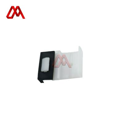 China 8-97852077-1 8978520771 Door Glass Holder Suitable For ISUZU NHR NKR NPR NKR77 4JH1 for sale