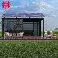 China Modular Prefabricated Tiny Container House with Detachable Container Solar Panels for sale