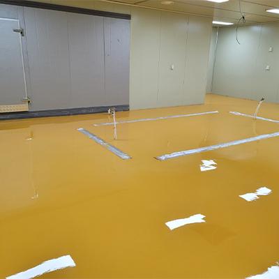 China Durable Self Leveling Mortar with High Strength Cement and Colored Sand for Industrial and Commercial Flooring Solutions for sale