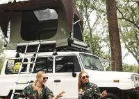 China 4x4 Automatic Car Rack Tent , Hard Shell Car Roof Top Tent  For Small Car for sale
