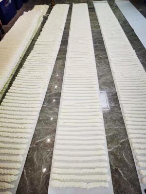 China 750ml 600ml Window Pu Foam Sealant Window Door Seal Adhesive Building Construction for sale