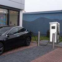 China OCPP J1772 EVSE Car Charging Station for Tesla 80KW EV Car Charger 380V Input Voltage for sale