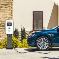China Electric Car Charging Pile OEM Level 3 Wall-Mount 30kW DC Fast Charger CCS1 CCS2 GB/T for sale