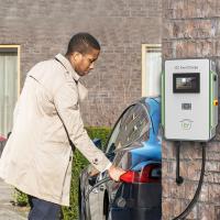China 30kW 40kW DC Fast Charging Station for Electric Vehicles 30mA Leakage Protection for sale