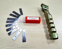 China Paint Cleaning Tungsten Carbide Woodworking Tools Reversible Blade Carbide Paint Scraper Grip for sale