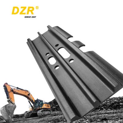 China Heat-Treated Bulldozer Track Pad for Doosan Dx225 Excavator and D4e Mini Rubber Assy for sale