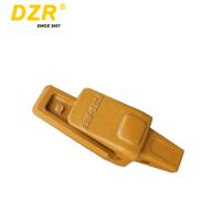 China High Strength Wear Resistant 61q6-31320 Excavator Heavy Duty Bucket Teeth Adapter For Hyundai R220 for sale