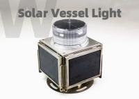China 5nm Solar LED Boat Navigation Lights with 12.8V LiFePO4 Battery and IP68 Rating for Marine Safety for sale