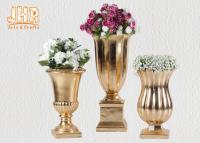 China Small Table Vases Fiberglass Flower Pots Gold Leaf Plant Pots Indoor Use for sale