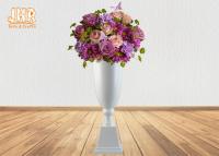 China Matte White Fiberglass Planters Homewares Decorative Items Wedding Centerpiece Table Vase for sale