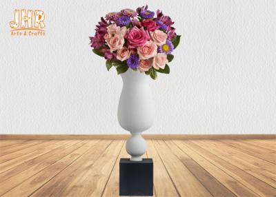 China Decorative Frosted White Fiberglass Pot Planter With Frosted Black Base for sale