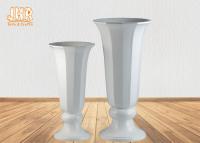 China Trumpet Glossy White Polystone Centerpiece Table Vases Floor Vases For Home for sale