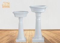 China Classic Glossy White Fiberglass Floor Vases With Pedestal For Wedding 2 Sizes for sale