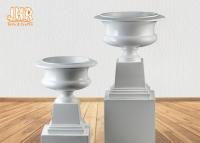 China Large Fiberglass Flower Pots Glossy White Modern Style for sale