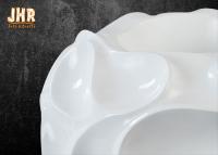 China Home Wedding Classic Fiberglass Flower Pots Wavy Pattern Glossy White for sale