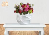 China Home Wedding Classic Fiberglass Flower Pots Wavy Pattern Glossy White for sale