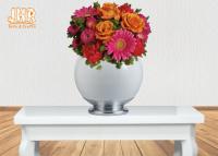 China Decorative Modern Footed Fiberglass Flower Pots With Silver Leaf Finish for sale