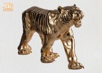 China Large Gold Leafed Polyresin Animal Figurines Tiger Sculpture Table Statue for sale